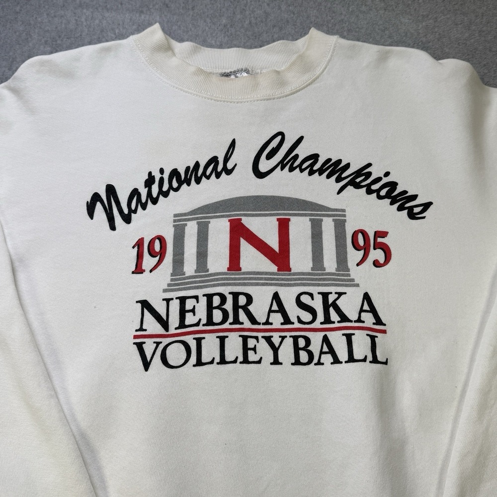 Vintage 1995 Nebraska Cornhuskers Volleyball Champs S… - Gem